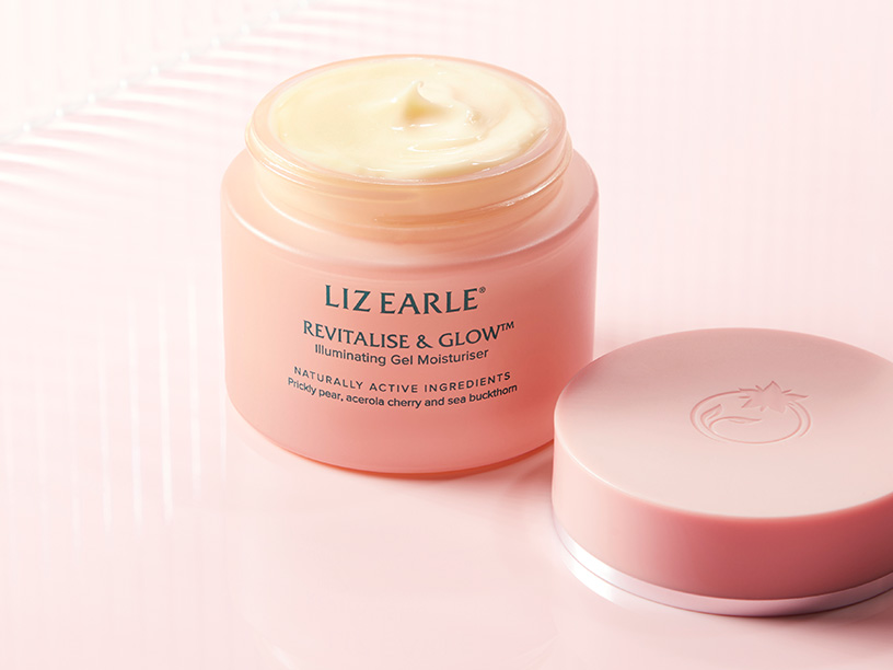 What are age spots and what do they look like? | Liz Earle Beauty Co.