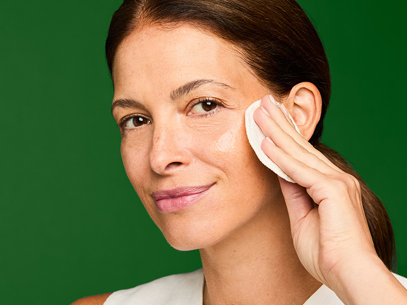 Toners vs essences: What’s the difference? | Liz Earle Beauty Co.